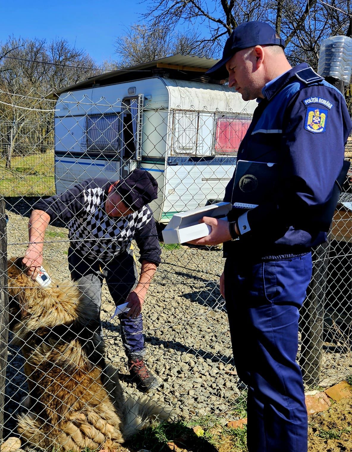 Poliţiştii sălăjeni aduc la cunoştinţa proprietarilor sau deţinătorilor ...