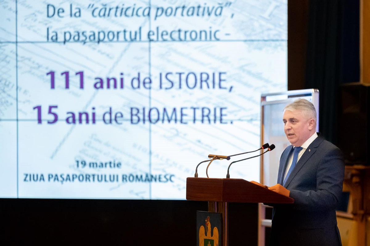 111 ani de istorie a pașaportului românesc și 15 ani de biometrie de la ...
