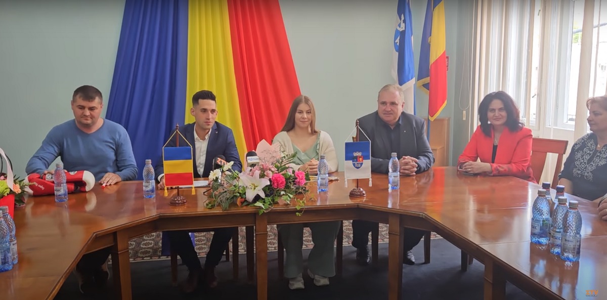 Boxioara Diana a fost invitata la primăria Simleu Silvaniei de primarul ...