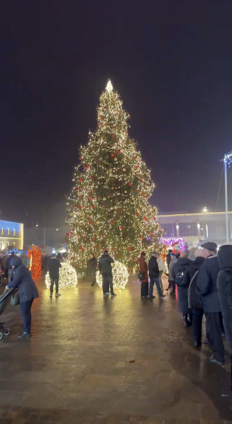 Deschiderea Târgului de Crăciun Zalău 2025 - ZTV.ro - Zalau TV